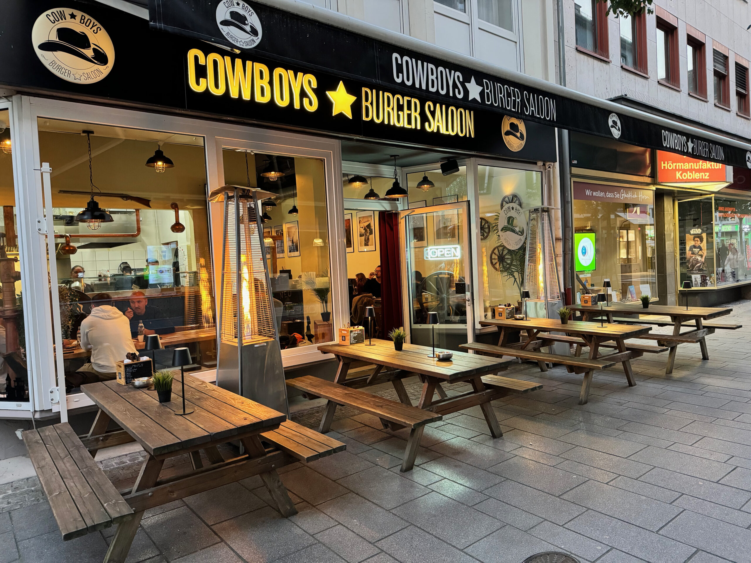 Cowboys Burger Saloon Gutschein bequem online bestellen